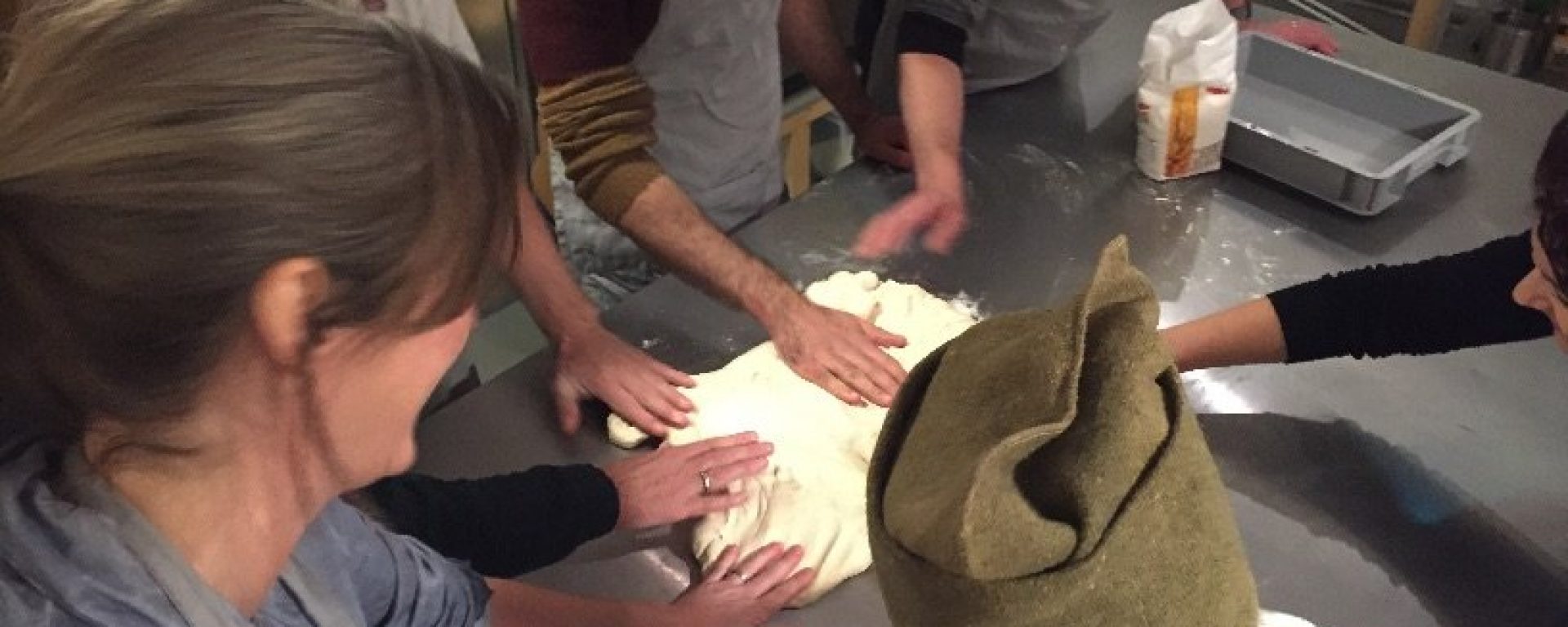 Welkom bij Baking Lab Amsterdam – Bakkerij, Bakkerscafe, LAB Workshops ...